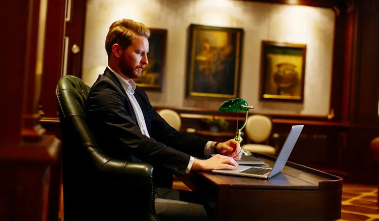 10 Ruang Kerja Kantor Mewah Yang Elegan - PEXIO Furniture – PT. Tumbuh ...